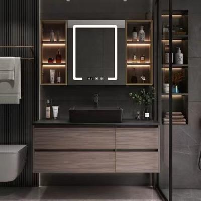 Κίνα Το έργο YALIG Silver Mirror για έπιπλα υπνοδωματίου και μπάνιου με προσαρμοσμένο σχεδιασμό προς πώληση