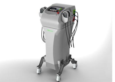 Cina 635nm, 640nm rimuovono le macchine grasse del laser di Lipo del diodo di riduzione delle celluliti con 20 - 120W in vendita