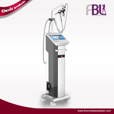 Cina Rimozione fredda della cicatrice/acne dell'attrezzatura di bellezza del casco rf con gli aghi non invadenti in vendita