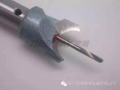 Cina L'alto router su ordinazione del acciaio al carbonio della stabilità 45# ha morso con il trattamento termico in vendita