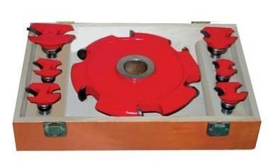 Cina Fresatrice personalizzato imposta con rosso verniciato per taglio di legno naturale, MDF, HDF in vendita