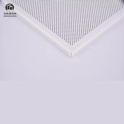 Chine 600x600 Carreaux métalliques en aluminium pour matériaux de construction à vendre