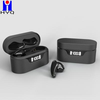 中国 Bluetooth V5.3の耳TWS HDの音Earbudsの本当の無線ステレオのイヤホーンのデジタル力の表示画面充満箱 販売のため