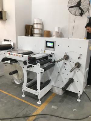 Cina macchina di taglio di alta velocità di 450mm, taglierina Rewinder della torretta 380V in vendita