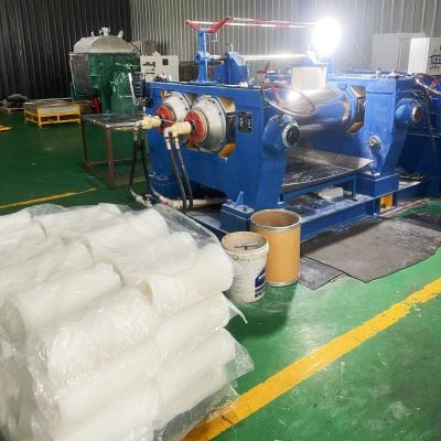 Cina Gomma di silicone vulcanizzata di allungamento MVQ di uso generale 250% di 7Mpa VMQ per modellare in vendita