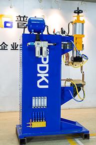 Cina macchina automatica della saldatura a laser della fibra 2000W per industria elettrica in vendita