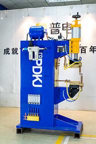 Cina SGS automatico della saldatrice dell'argon dell'ARCO 2000w per il acciaio al carbonio in vendita