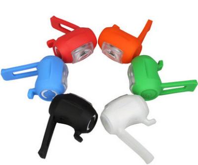 Cina La bici posteriore ricaricabile dell'anti acqua accende colore bianco/rosso luminoso eccellente LED in vendita