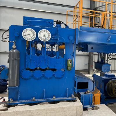 中国 鉄板を平坦にする380v電圧金属直線と横切断機械 販売のため