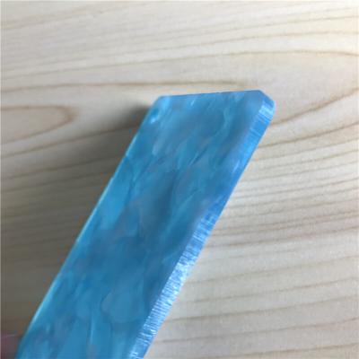 Chine GV décoratif de 2.5-15mm de feuilles acryliques bleues en plastique de perle pour la planche à découper à vendre