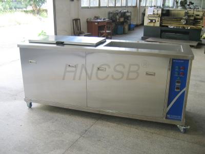 Cina Macchina più pulita ultrasonica 220V del blocco motore con il trasduttore 36 in vendita
