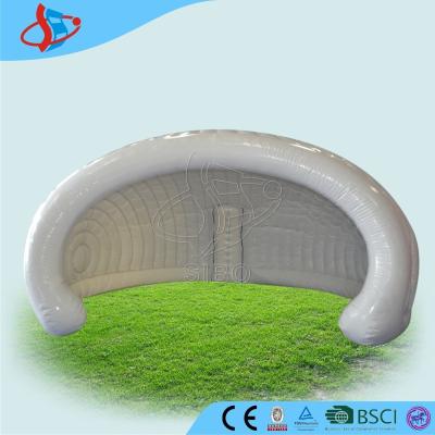 Cina Shell pieghevole bianco modella la tenda gonfiabile di evento per i giorni di divertimento in vendita