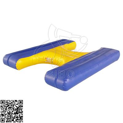 Cina Giocattolo di galleggiamento dell'acqua gonfiabile all'aperto del PVC per i giochi di sport del parco di divertimenti in vendita