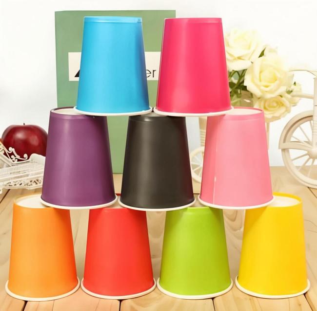 SMD-90 Automatic Paper Cup Machine in production environment