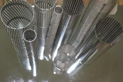 Cina gli ss di diametro basso hanno perforato il tubo d'acciaio con il foro 0.84mm Φ della cavità del micron in vendita