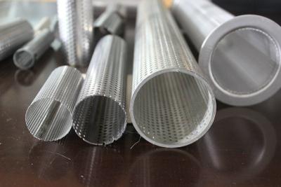 Cina L'OEM unisce in lega la decorazione della metropolitana perforata del metallo con la tubatura d'acciaio rotonda del micron in vendita