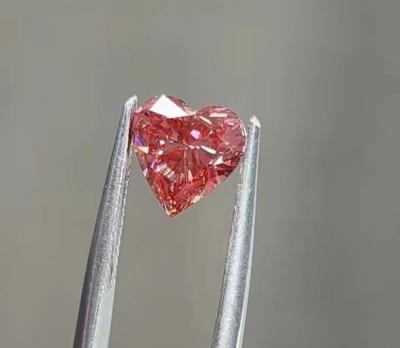 Cina Forma personalizzabile del cuore dei diamanti di rosa sviluppata laboratorio di carati di HPHT 4,23 in vendita