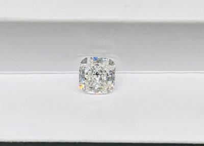 중국 1.16Ct 우수한 오벌 커트 실험실은 형성하여진 하얀 다이아몬드 쿠션을 만들었습니다 판매용
