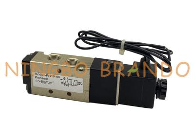 China 5/2 manera 4V110-06 1/8" válvula electromagnética neumática del terminal del ojal en venta