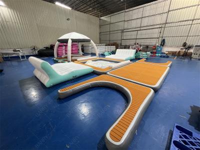 中国 豪華な水上スポーツゲーム 充電式バナ 充電式ドックプラットフォーム ビーチパーティー バナ 充電式浮遊キャバナ 販売のため