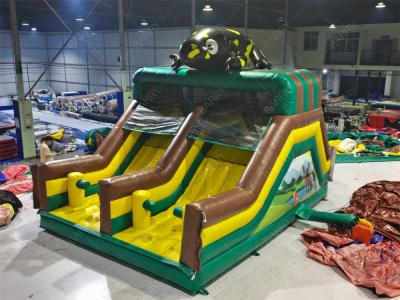 China Gran salto inflables salpicador tobogán campo de obstáculos juego inflables obstáculos trampolín parque para niños y adultos en venta