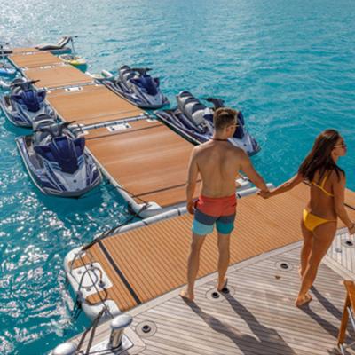 Chine Flotteurs et radeaux gonflables d'océan de PVC de point de baisse de dock flottant d'OEM à vendre