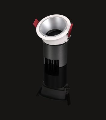 Cina Il LED ha costruito in lampada montata soffitto anabbagliante dei riflettori 15W 100lm/W in vendita