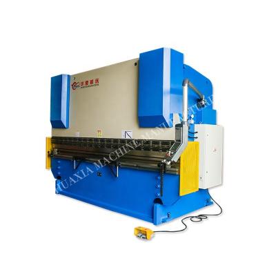 中国 Hot Selling WF67k CNC Hydraulic Press Brake For Metal Plate Economic HUAXIA Brand Good Price 販売のため