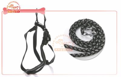 Cina Cablaggio di camminata con hardware staccato, cablaggio del cane lussuoso della striscia riflettente del doberman in vendita