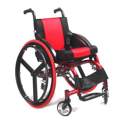 Cina KSM- 220 2021 outdoor sport light folding wheelchair manual wheelchair for the disabled in vendita