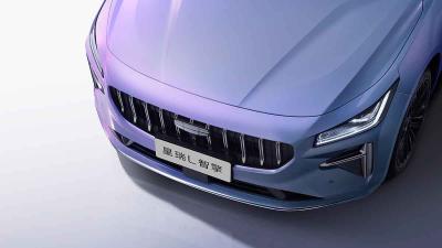중국 전륜구동 지일리 싱루이 L SUV 노블 에디션 2.0L 터보 충전 190마력 컴팩트 세단 판매용