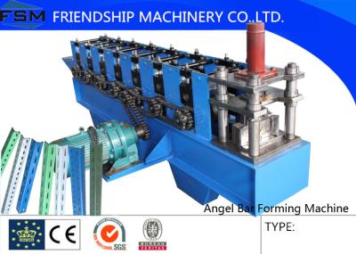 Chine Petit pain en acier d'angle formant des machines pour la structure de toit/petit pain formant la machine à vendre