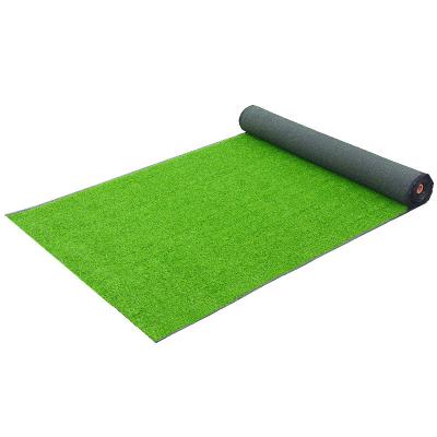 Cina Erba di simulazione di alta qualità tappezzare il tappeto erboso verde di simulazione artificiale per il campo di calcio all'aperto di nozze di asilo in vendita
