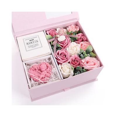 Cina Le rose di ringraziamento insaponano il contenitore di regalo del fiore, regalo di San Valentino in vendita