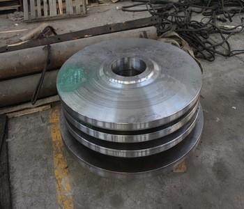 Cina Alto disco rotondo d'acciaio tecnico del disegno Q345 S355 A36 di pezzo fucinato caldo in vendita