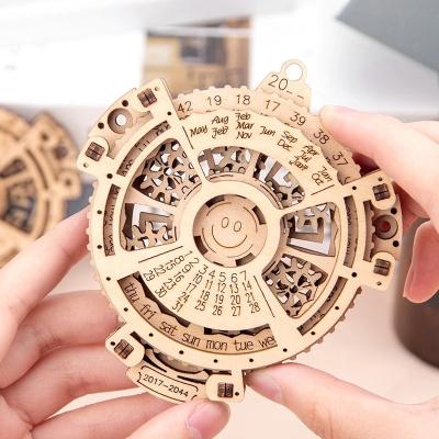 China 1cm 3d que combinam o enigma perpétuo da caixa de madeira do enigma obstrui brinquedos de madeira à venda