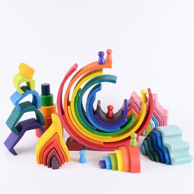 Cina Particelle elementari di legno Toy Nesting Rainbow Block Set del ponte del bambino 15cm in vendita