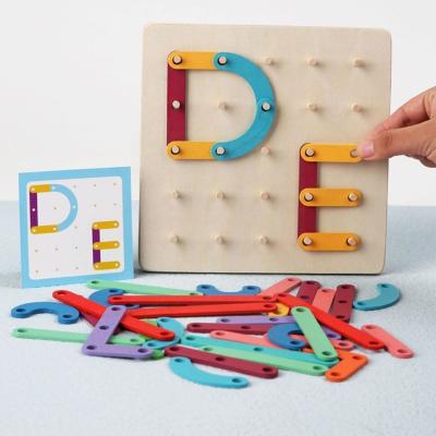 China Educação de madeira educacional Toy Toy Jigsaw Board Game Child do enigma da placa do prego da educação adiantada de madeira geométrica de Montessori à venda