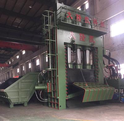 Cina Dimensione idraulica 650*550 millimetro della balla della macchina della pressa per balle del residuo di metallo di alta produttività in vendita