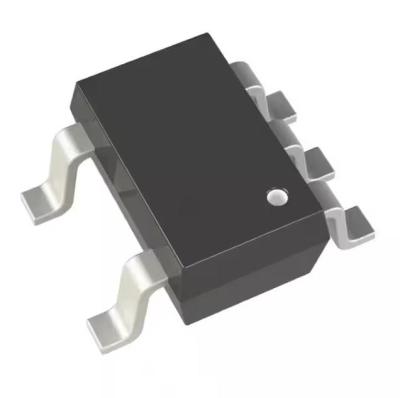 Cina Registrazione 300ma Tsot23 di Chip Ic Reg Lin Pos del circuito integrato ADP171AUJZ-R7 in vendita