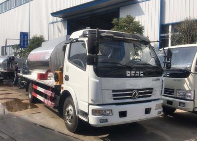 Κίνα Φορτηγό διανομέων ασφάλτου Dongfeng 4X2 Sinotruk, 6,7 CBM φορτηγό βυτιοφόρων πίσσας προς πώληση