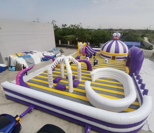 Monster Theme Giant Inflatable Amusement Park with Double Slide product view 4