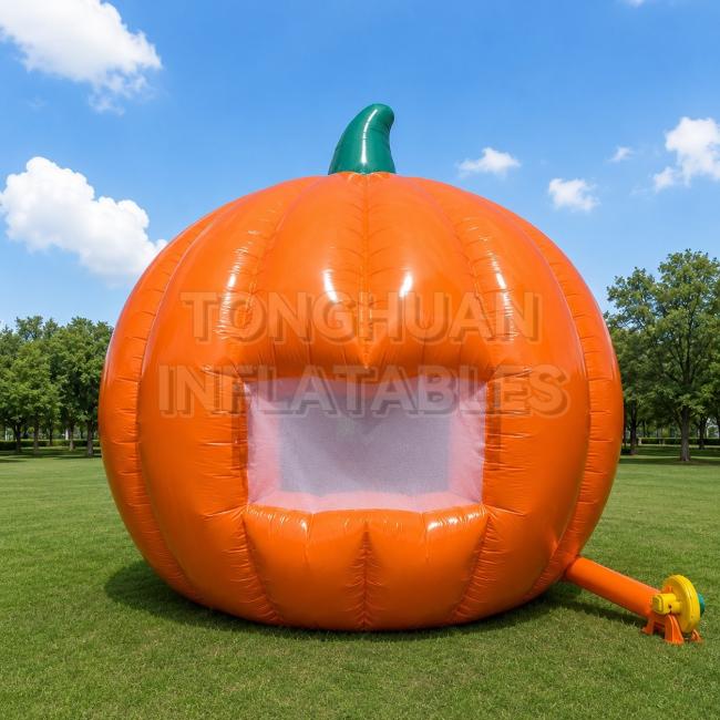 kids halloween inflatable jump house with pumpkin design