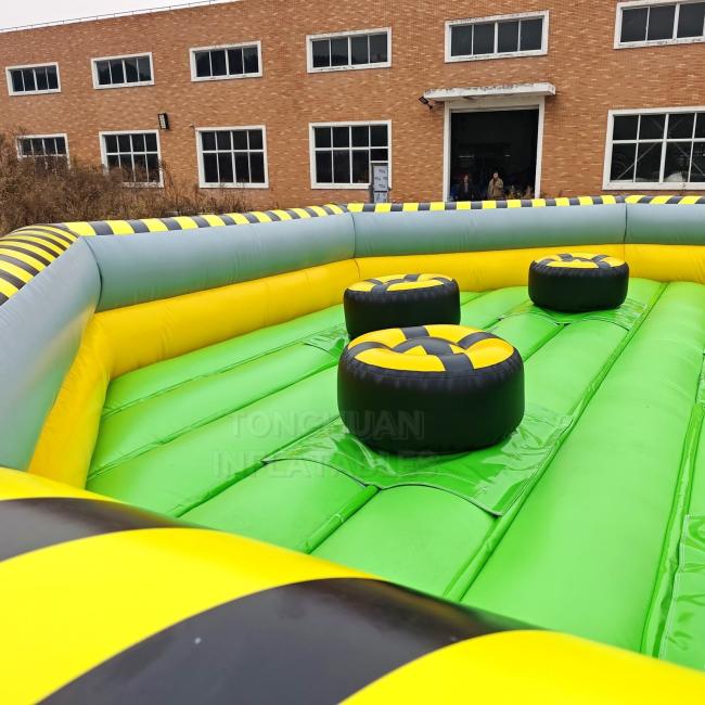 Inflatable Rotating Challenge Arena_01B