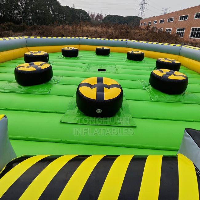 Inflatable Rotating Challenge Arena_03