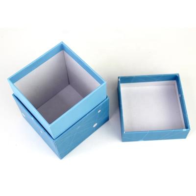 China Individuelle, recycelbare Geschenkbox aus Karton mit Deckel, tiefe quadratische Kartonbox mit Deckel 10x10 Zoll zu verkaufen
