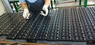 Chine Cycle profond solaire scellé rechargeable de la batterie 33AH de gel du terminal M6 à vendre