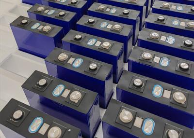 China 3.2V 10C Lifepo4 Prismatic Lithium Iron Phosphate Prismatic Cells Battery 2000mAh for sale