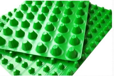 Cina Materia plastica d'impermeabilizzazione formata fossette su della membrana della parete interna del seminterrato di drenaggio in vendita