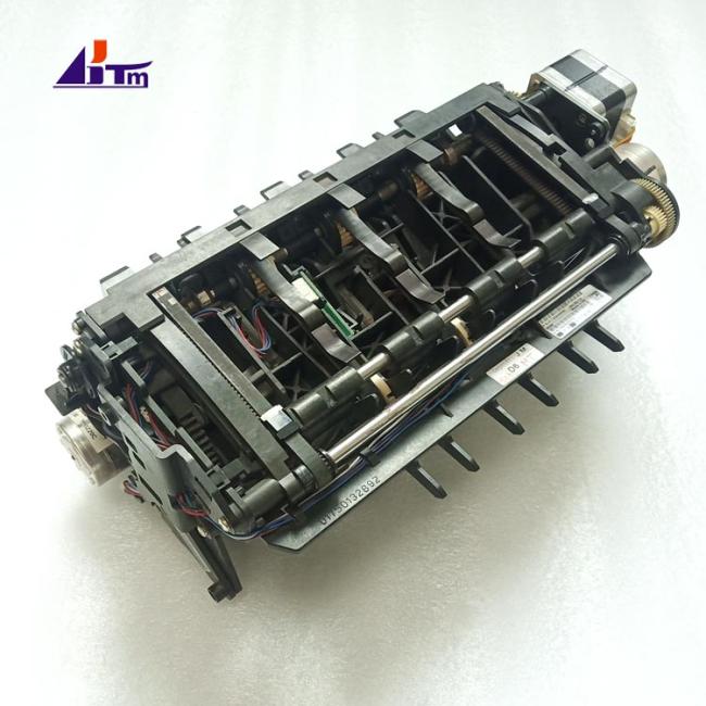 ウィンコール Nixdorf Cineo C4060 In-Output Module Collector Unit CRS-M 01750248000 1750248000